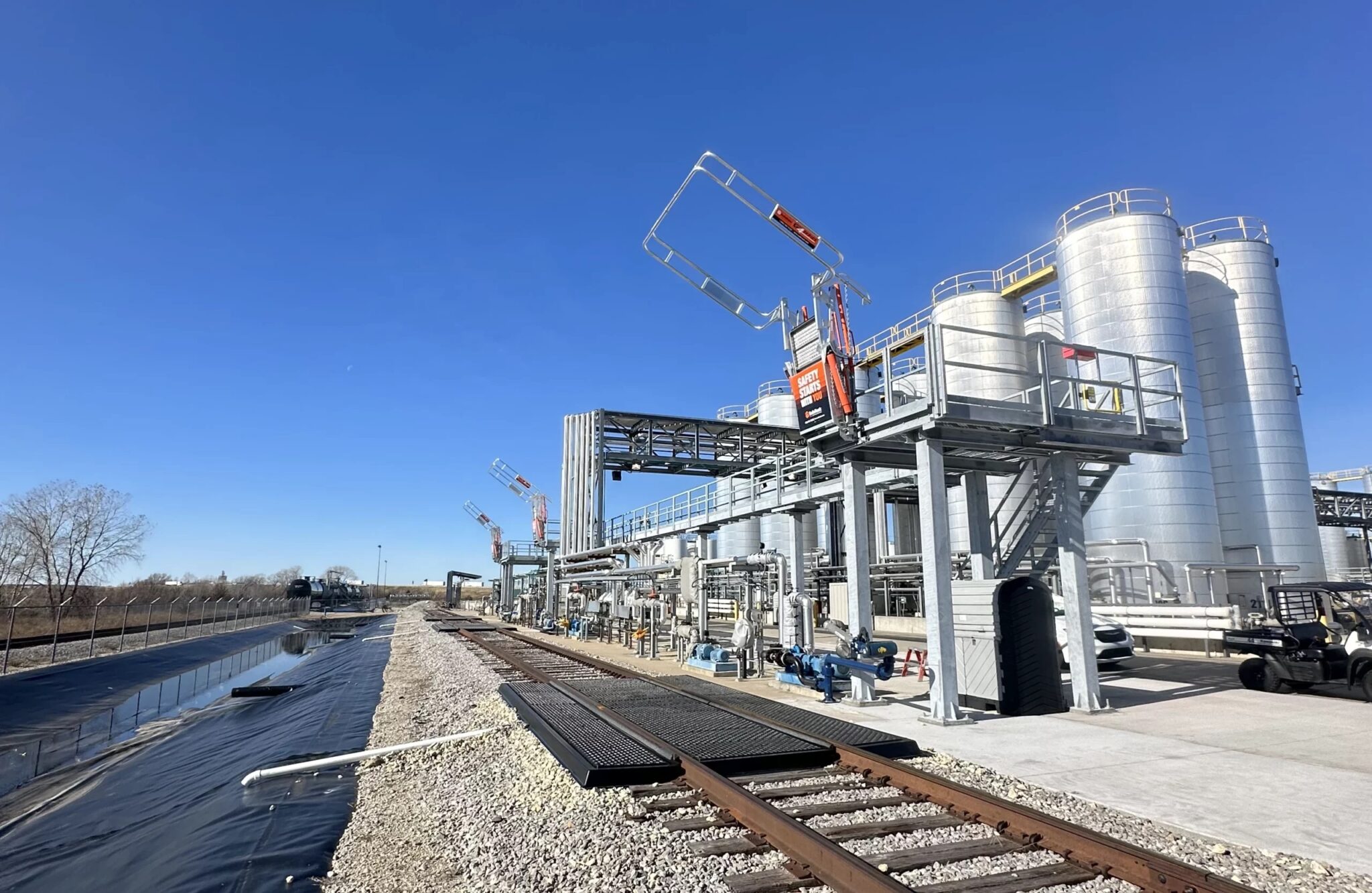 Railcar Unloading Terminal Installation in El Dorado, Kansas - SafeRack