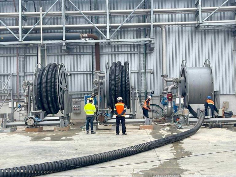 Marine Loading Arms, Hoses & Couplings - SafeRack