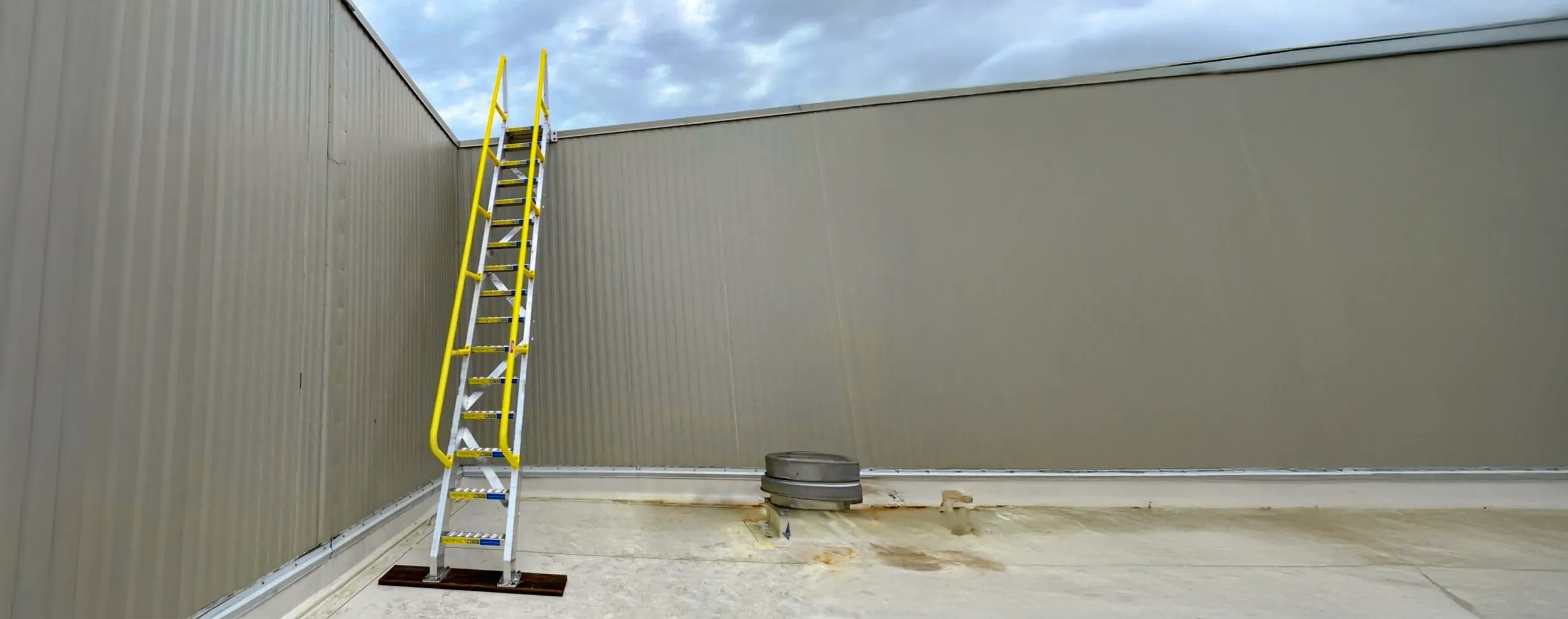 ship ladder rooftop banner - SafeRack